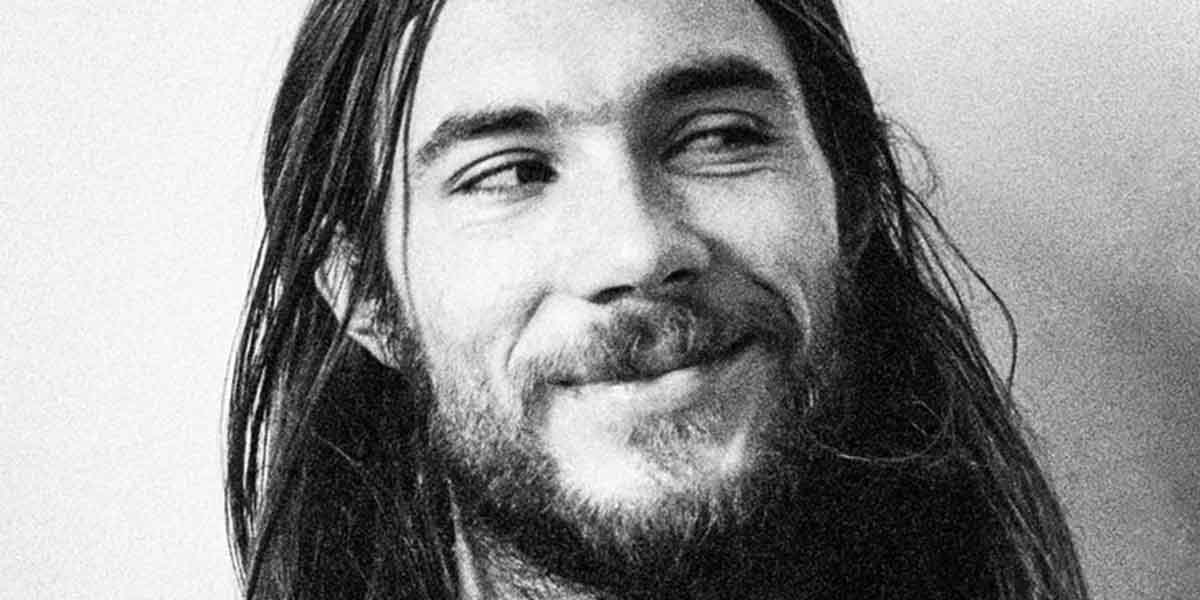 Biography of Alex Olson | Widewalls