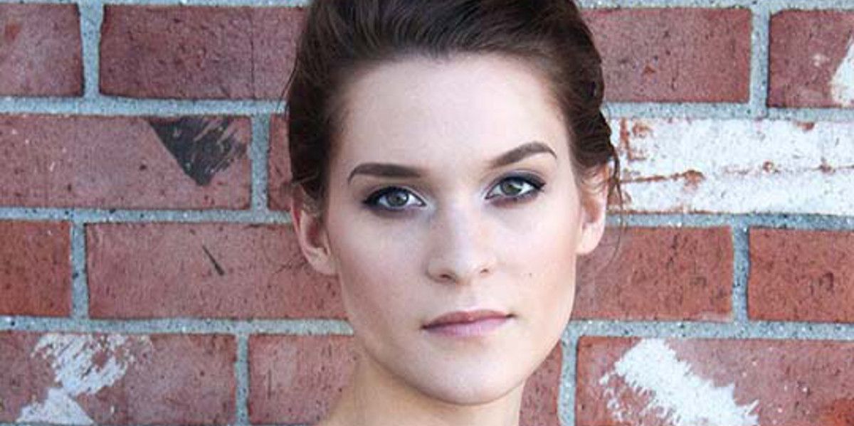 Biography of Kelsey Beckett | Widewalls