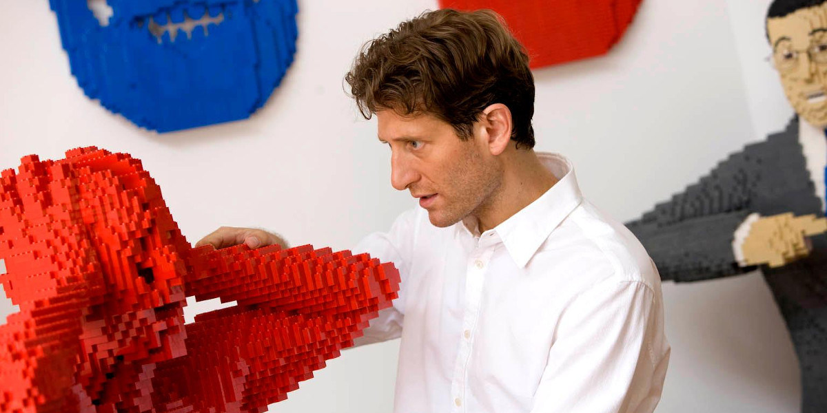 Biography of Nathan Sawaya | Widewalls