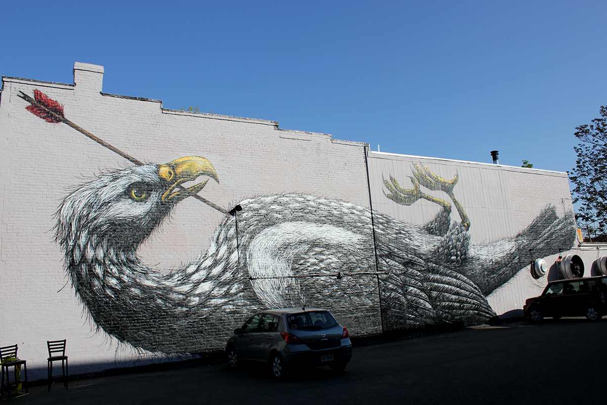 Flying to Freedom: 10 Street Artists Who Love to Paint Birds | Widewalls