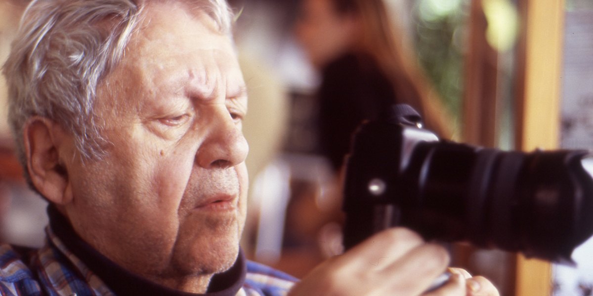 Your favorite street photography prime lens? : r/photography