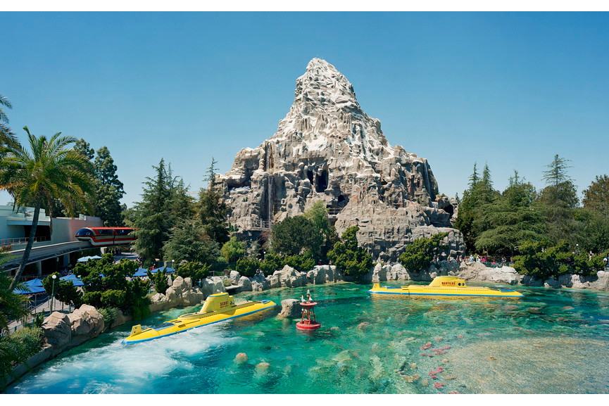 Why Thomas Struth is One of the Most Influential European Post-War ...