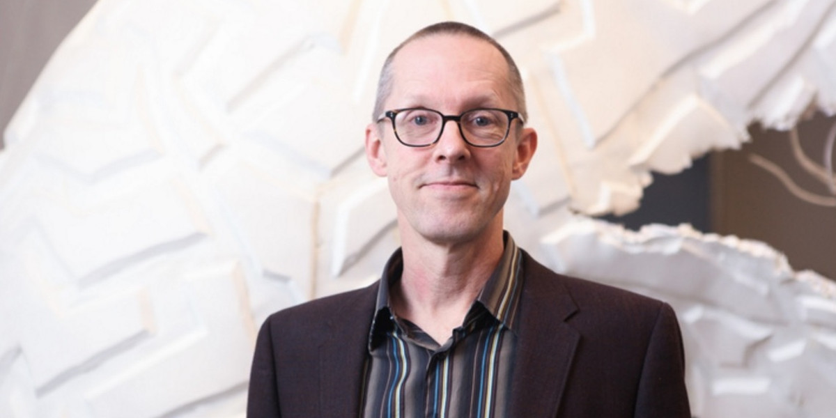 Biography of Tim Hawkinson | Widewalls